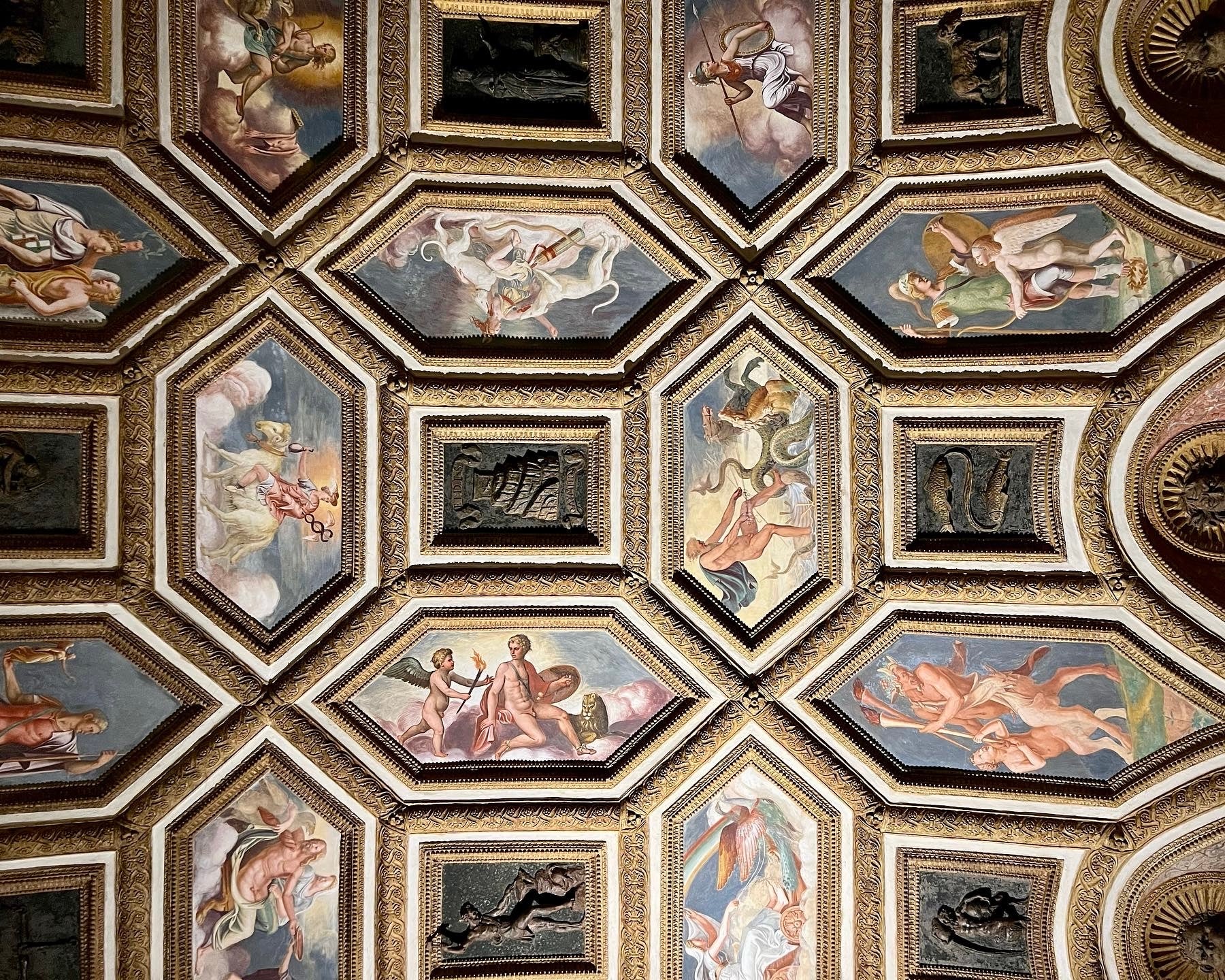 TOMBAC – LEFFIMERA